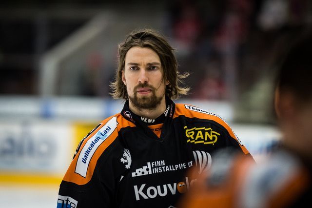 Reach your potential in ice hockey with me | Athlete247 & Kai Kantola