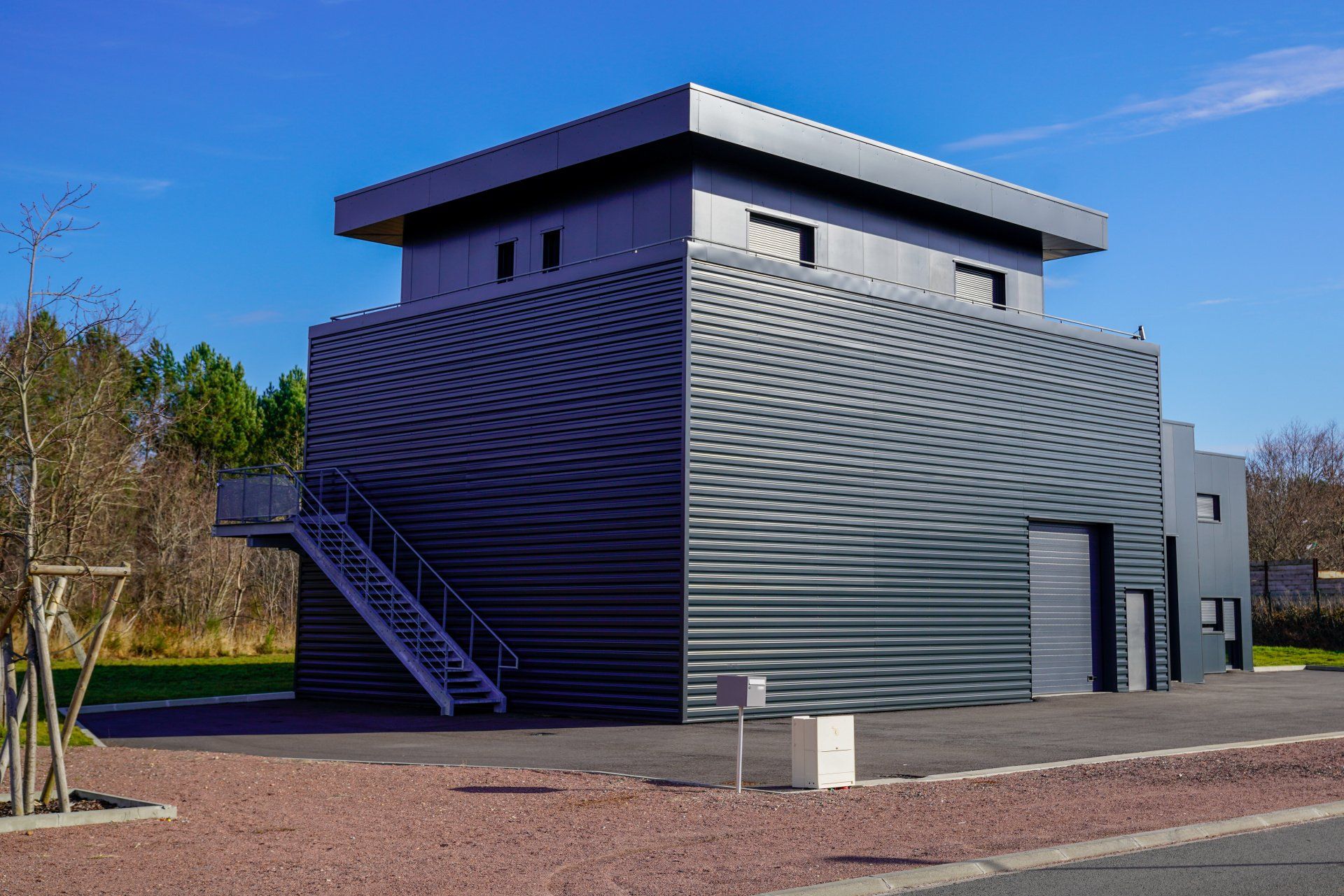 Pose de bardage pour bâtiment industriel à Clermont-l'Hérault