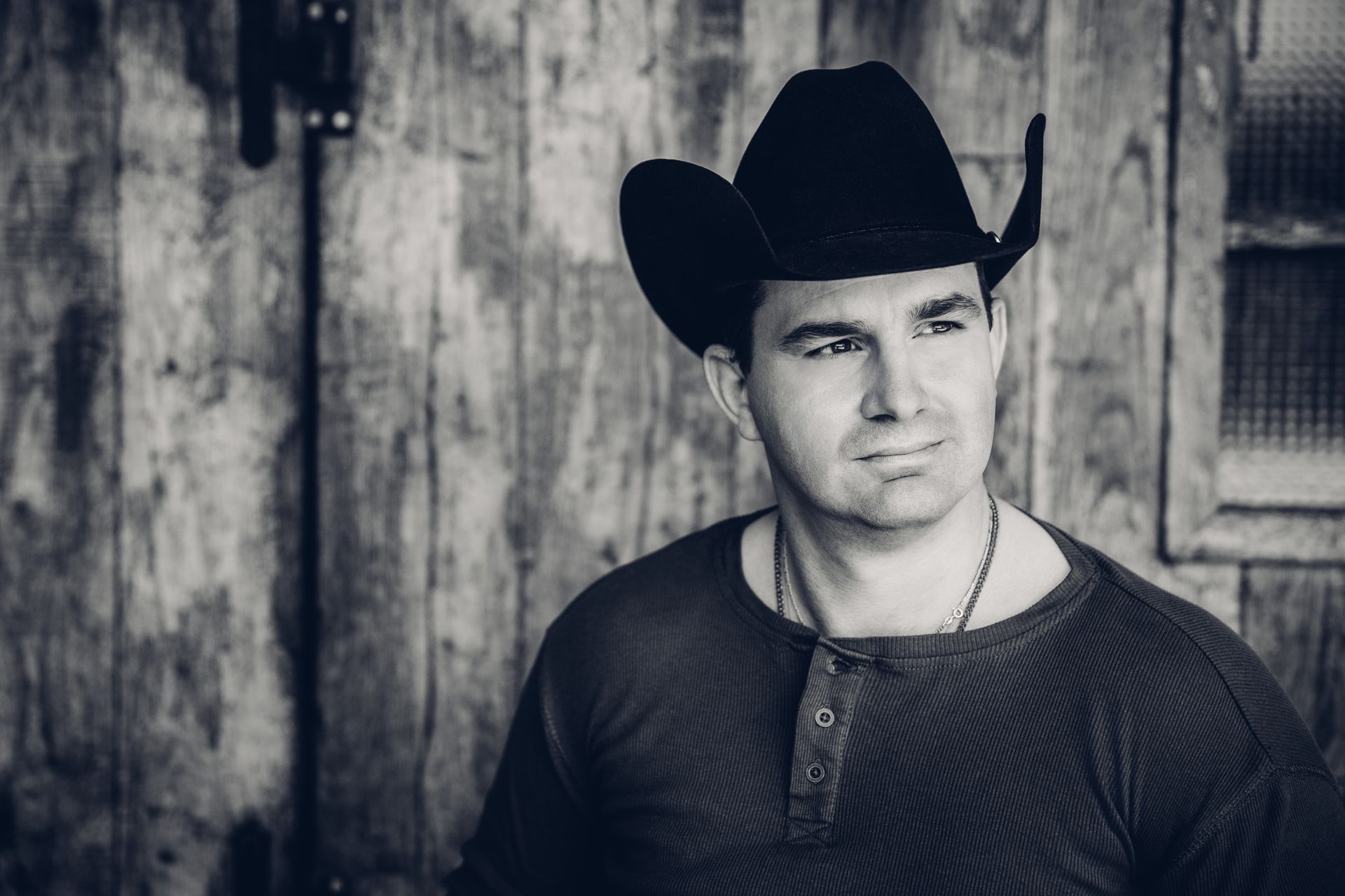 Robby Longo - Countryzanger in Schriek