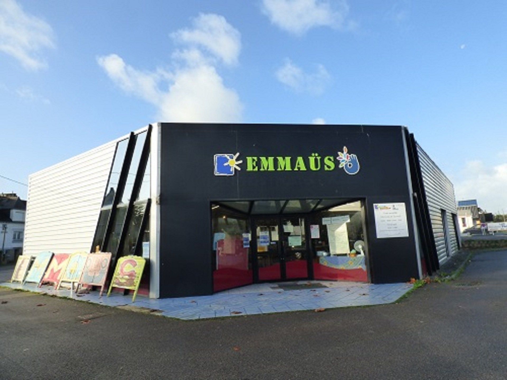 EMMAÜS INTERNATIONAL chez Emmaüs à Rédené