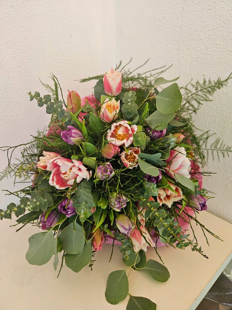 Blumensträuße Vessa Floristik | Frische Blumen