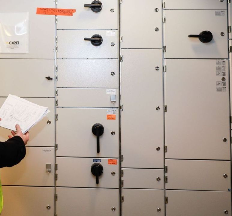 Tilaa Wattery | Käyttöjärjestelmä sähköautojen latausasemille