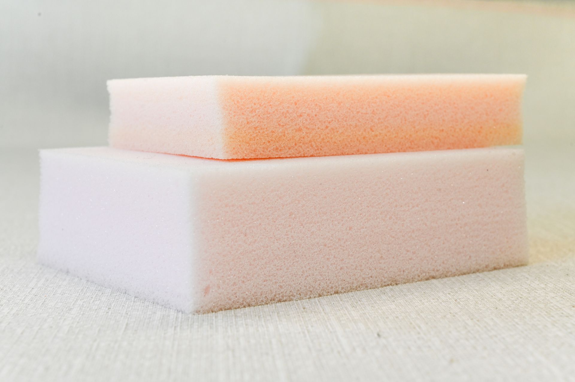 Découpe de mousse sur mesure à Saint-Nazaire et ses alentours