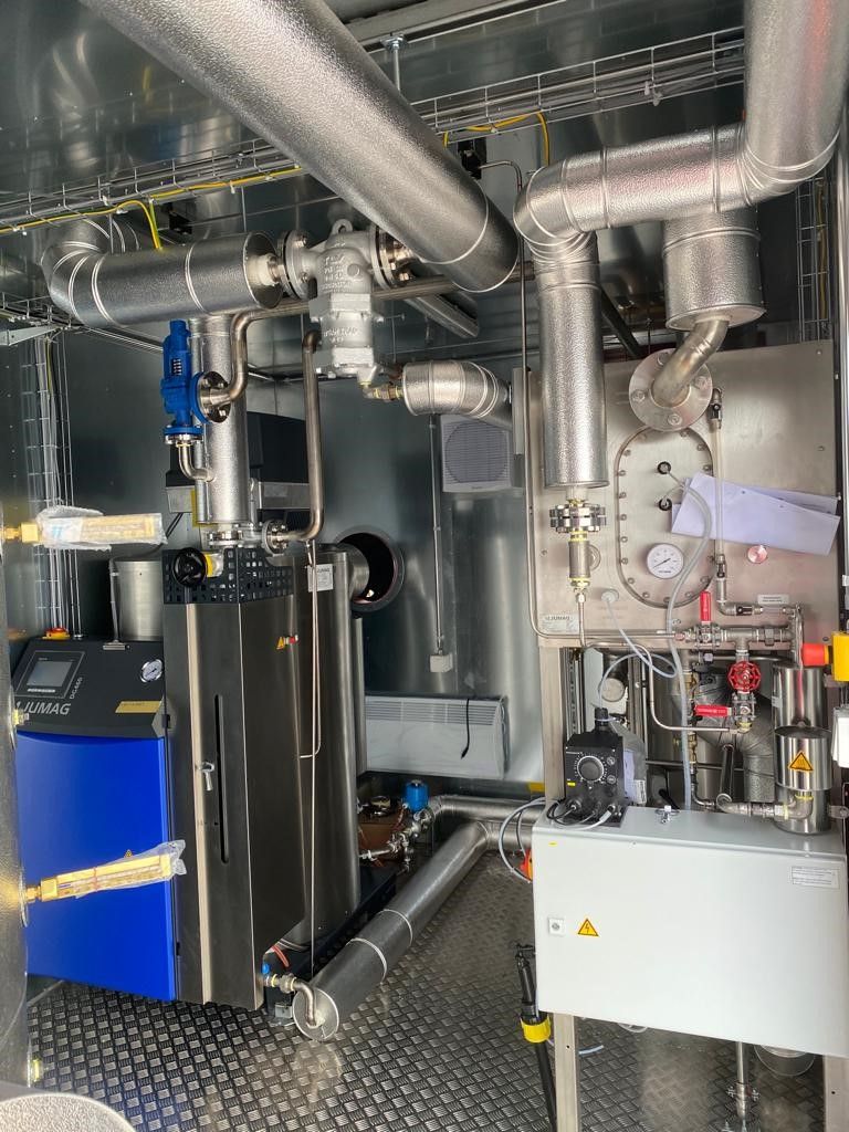 Dampf-/ Heisswasser Umformer Station im Container