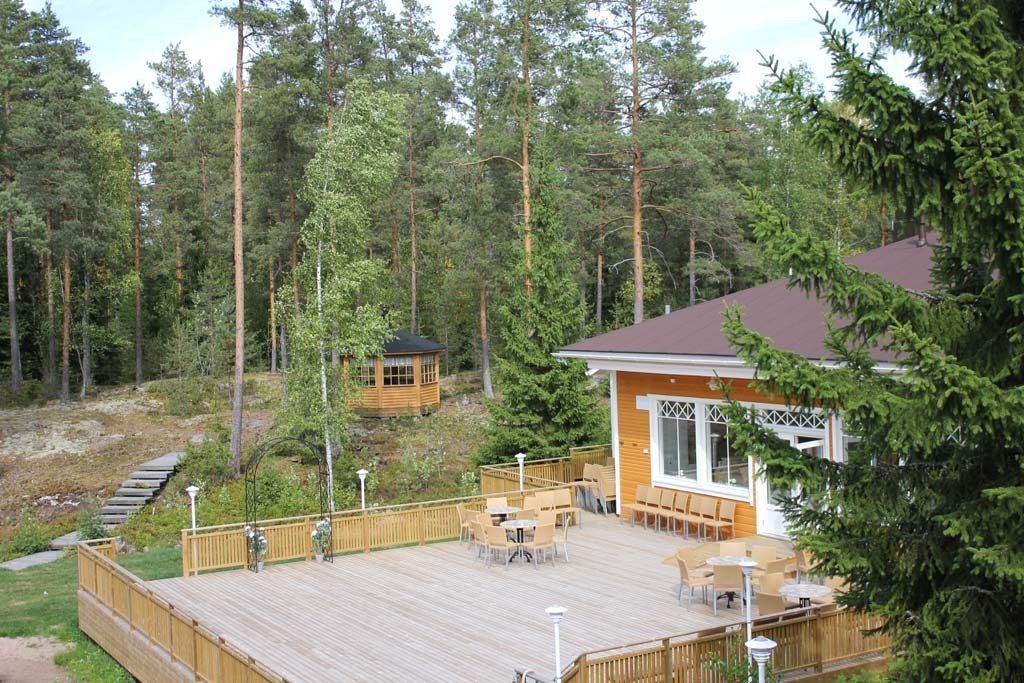 Paviljonki | Tilat | Kakskerran Hirvilampi, Turku