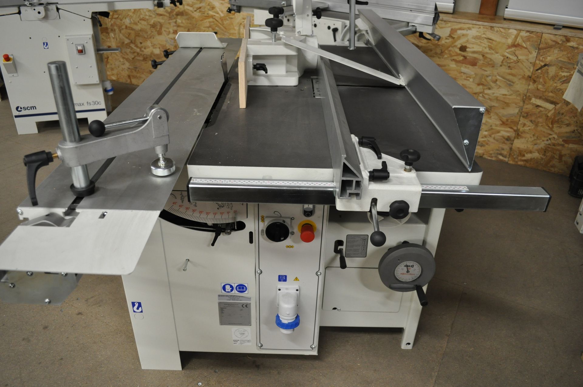 Vente de machines à bois stationnaires à Vitry-sur-Seine