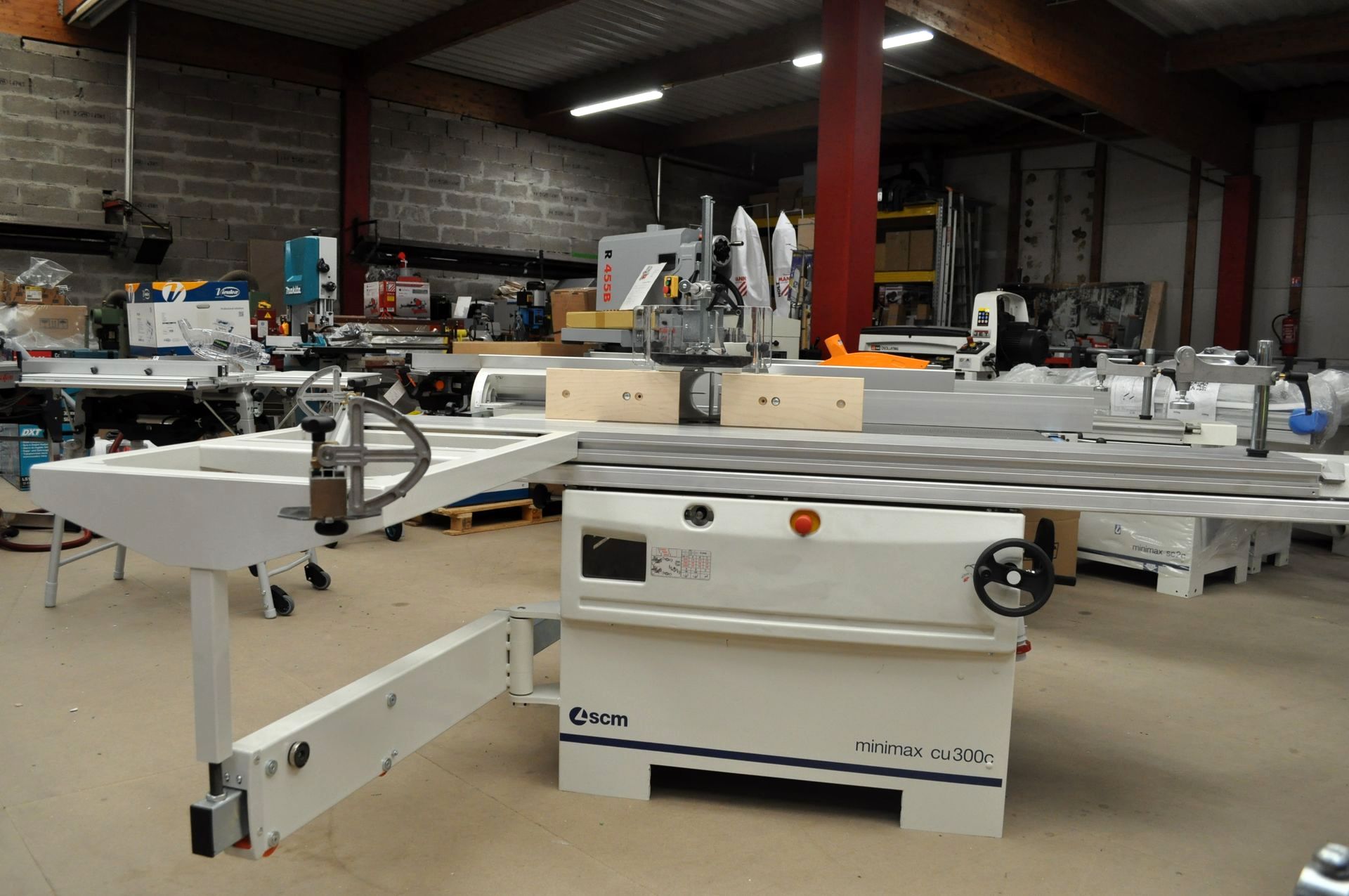 Vente de machines à bois stationnaires à Vitry-sur-Seine