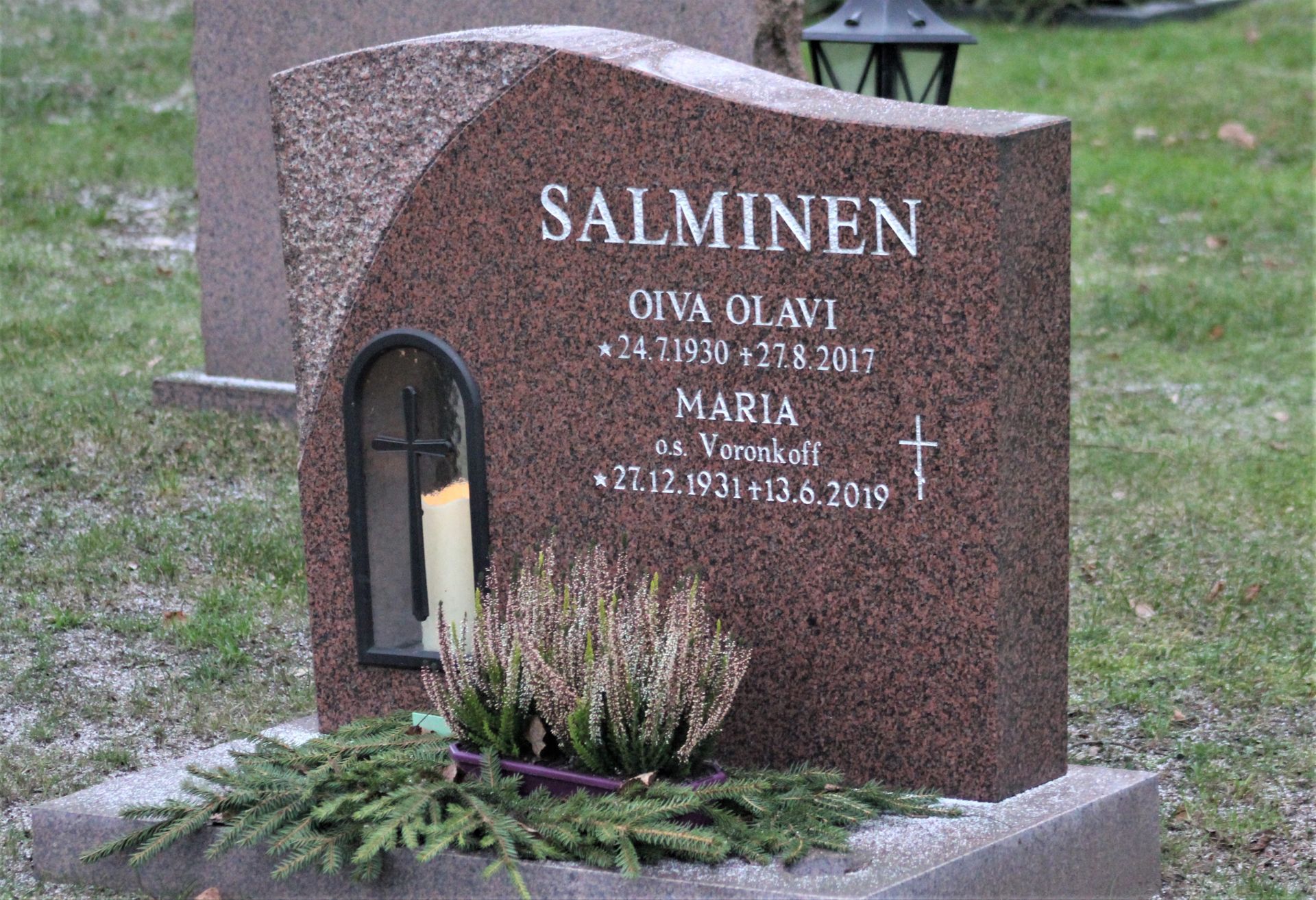 Perinteiset hautakivet | Rouhiaisen Kivi