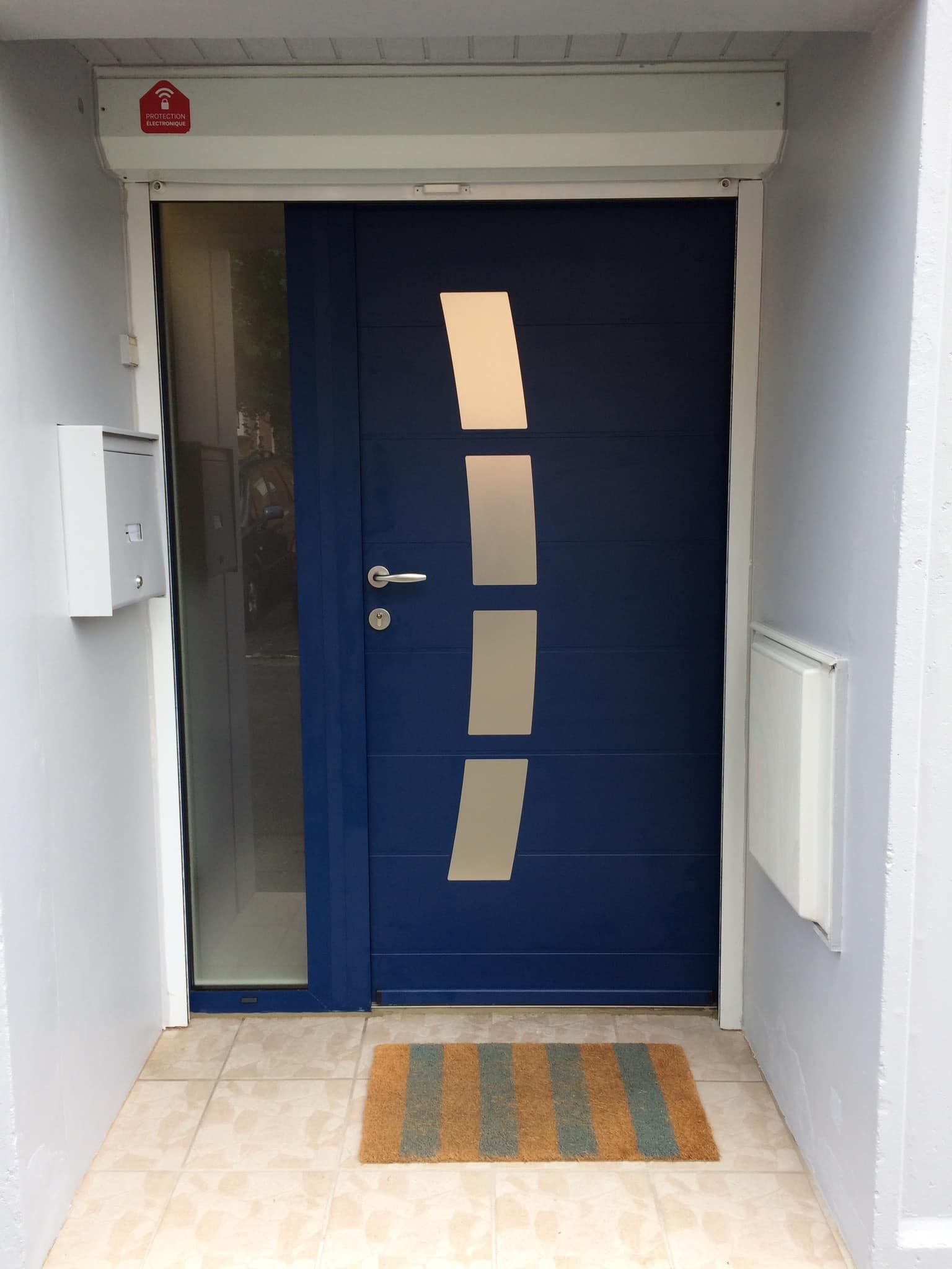 Pose de porte sur mesure et installation à Sanary-sur-Mer