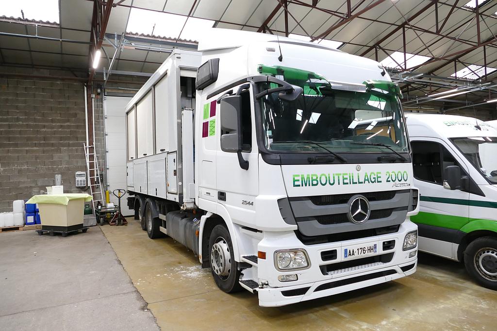 Entreprise d'embouteillage de vin dans le Rhône | Embouteillage 2000