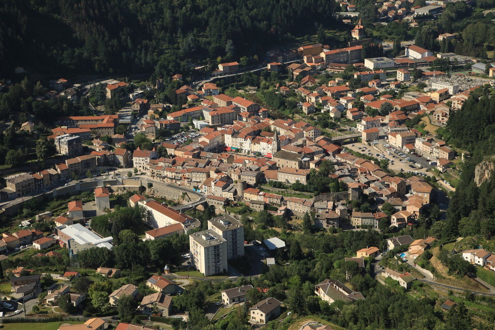 Mairie du Cheylard, Ardèche, administration, vie municipale