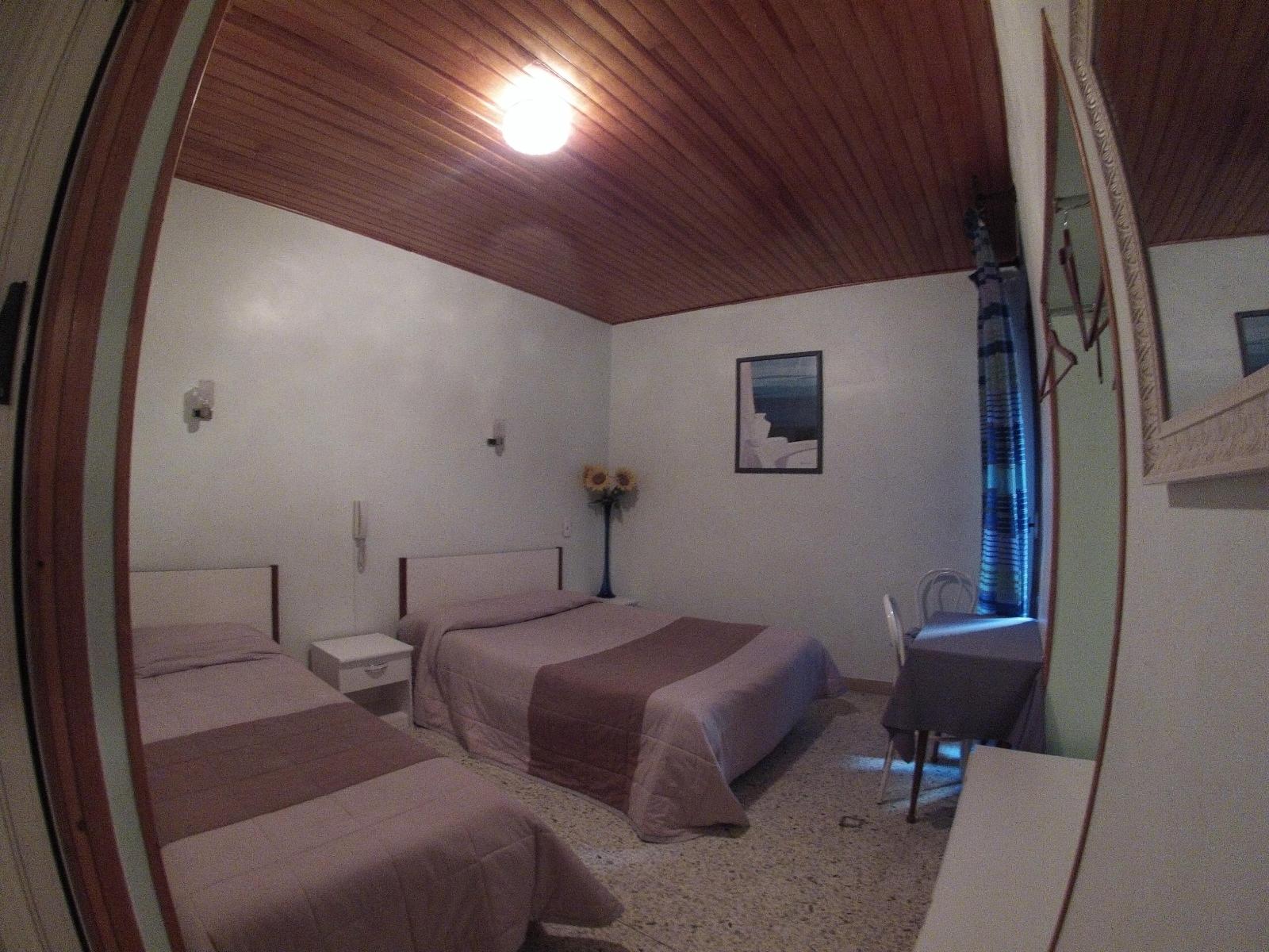 Hôtels - Hôtel du Centre à Tende