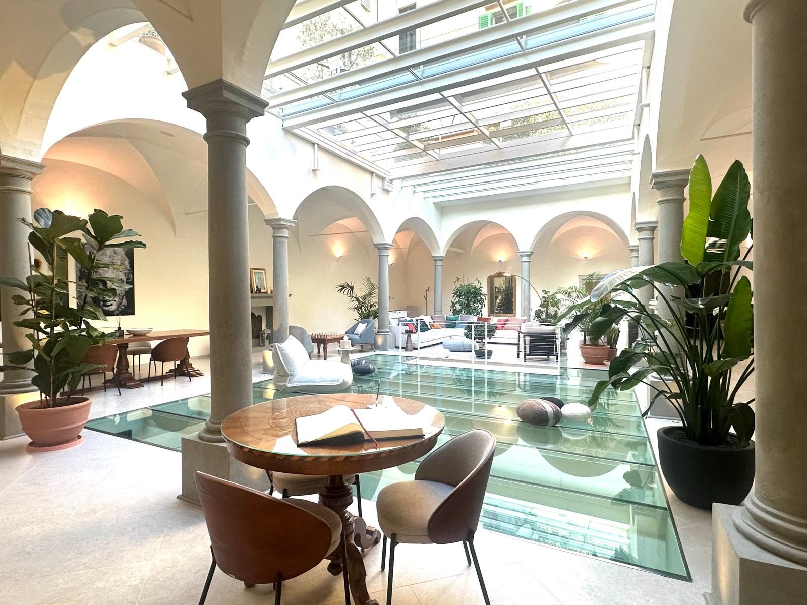 5 Star Boutique Luxury Suites | Dimora Collection
